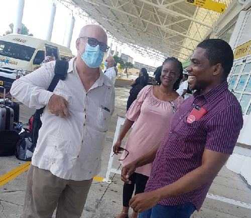 St Kitts-Nevis Welcomes Cuban Medical Team to help Fight COVID-19