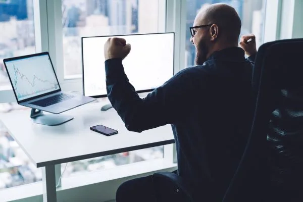 How To Balance Your Lifestyle And Finances With Day Trading