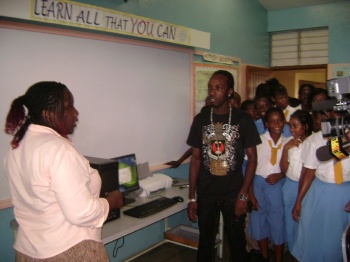 Reggae Artist lives up to his promise to “Connect Jamaica” - South ...